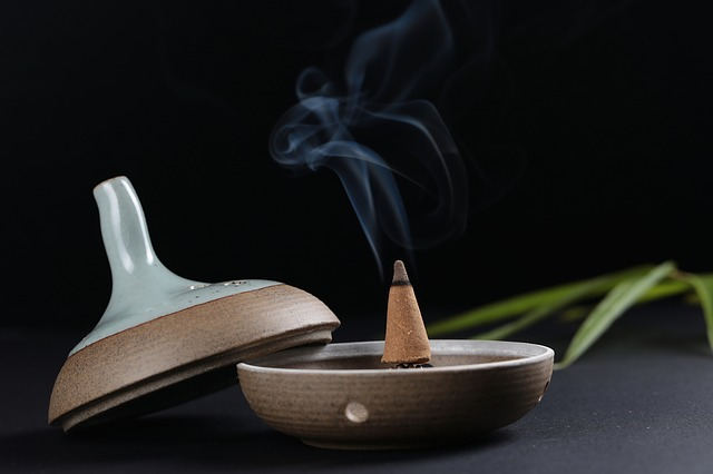 Japanese Incense Evolution: Traditional Scents & Trendy Twists | One ...